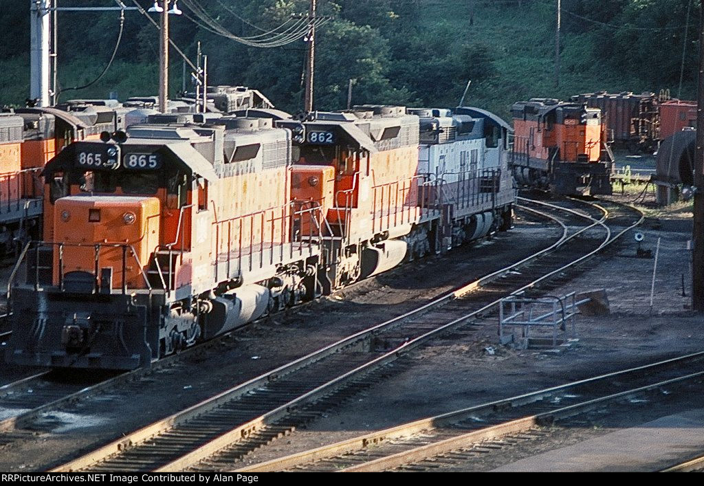 B&LE SD38ACs 865, 862, and SD18 853
